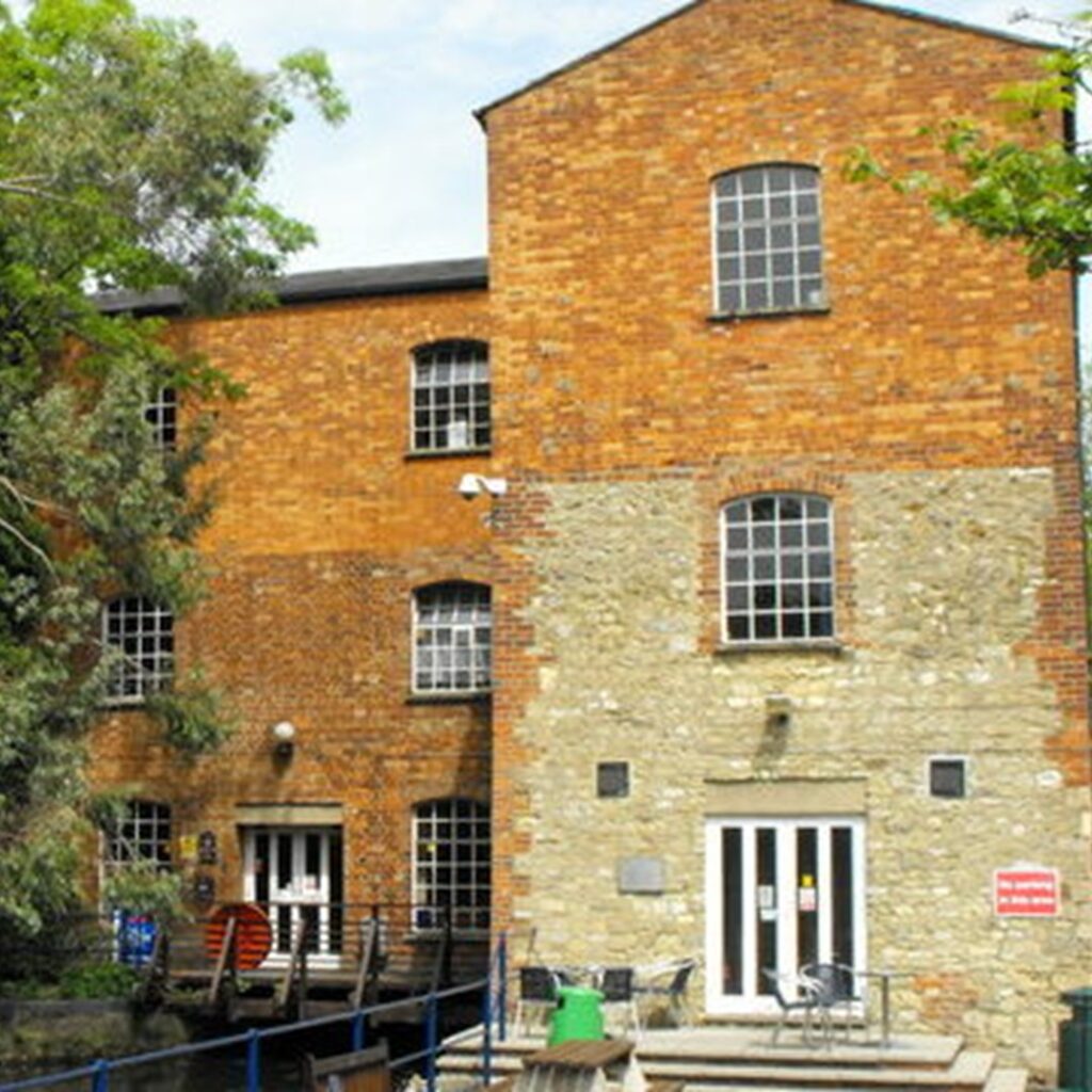 University of Buckingham - Advanced